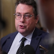 Serge Gaudreault déposera une résolution pour demander le retrait de ...