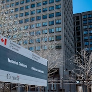 Il y a 40 ans, la première greffe d’un cœur artificiel permanent | Radio-Canada