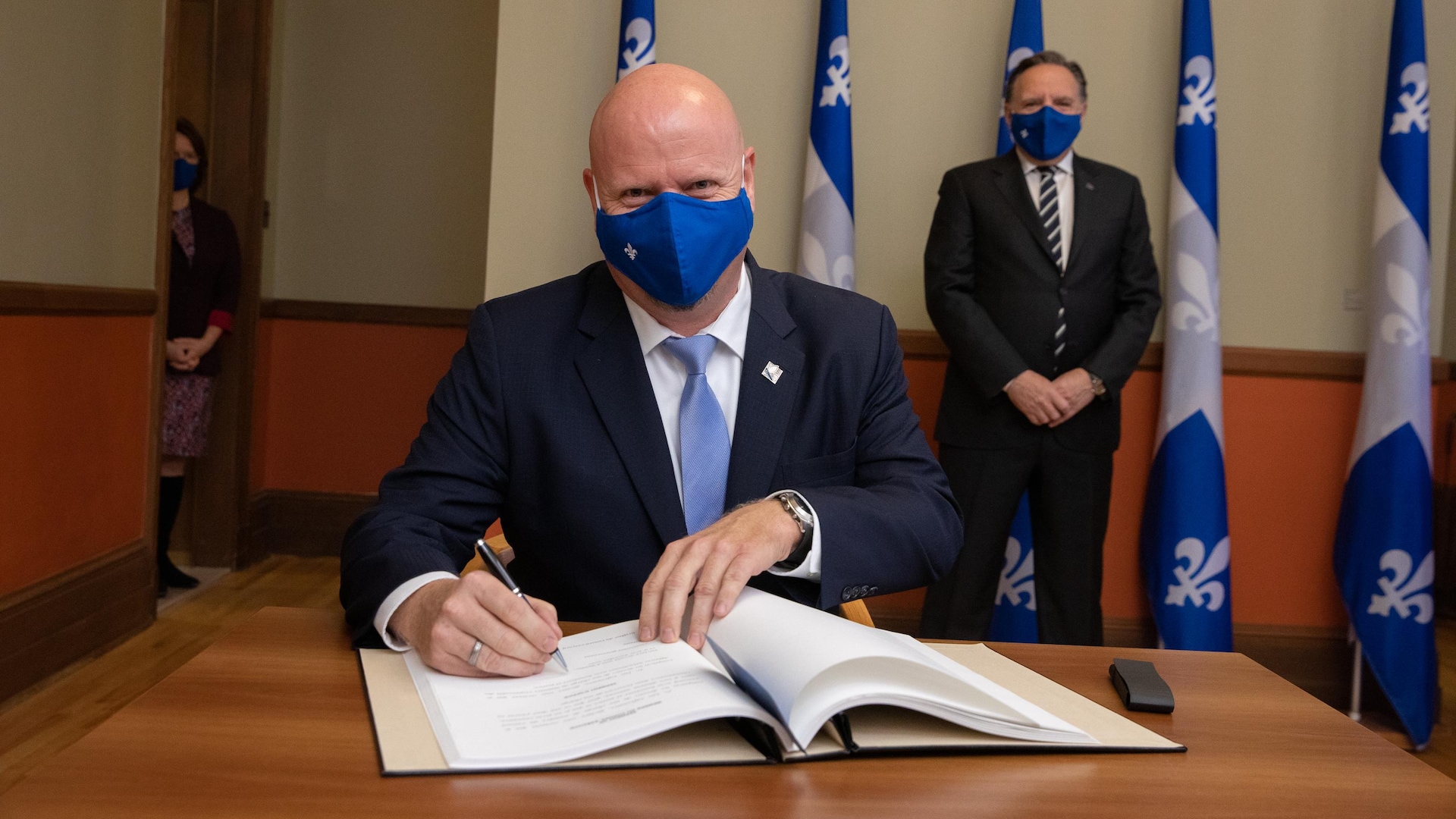 Racisme : Montréal nommera un commissaire | Info | ICI Radio-Canada.ca