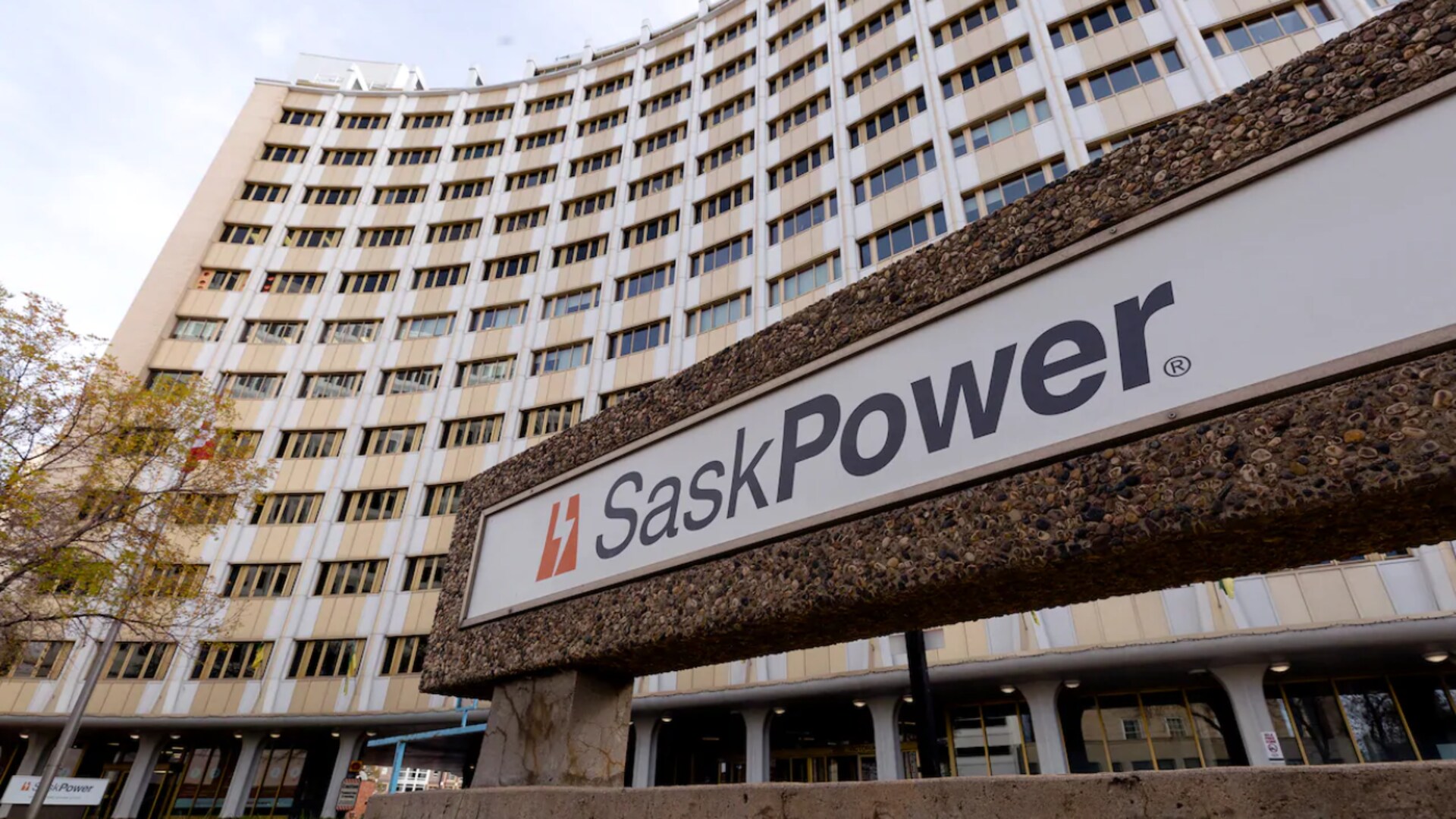 SaskPower lance la construction d’un nouveau système de stockage par ...