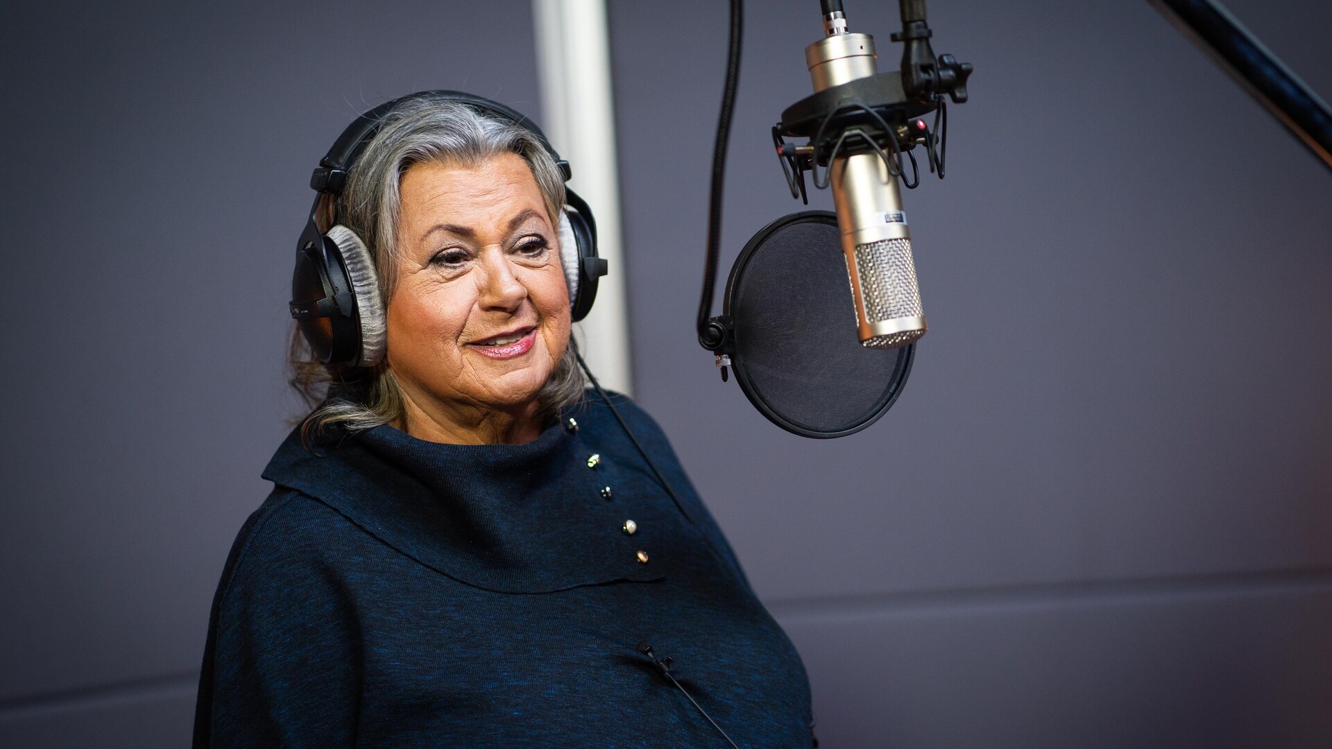 De grandes voix féminines chantent pour Renée Claude | Info | ICI Radio ...