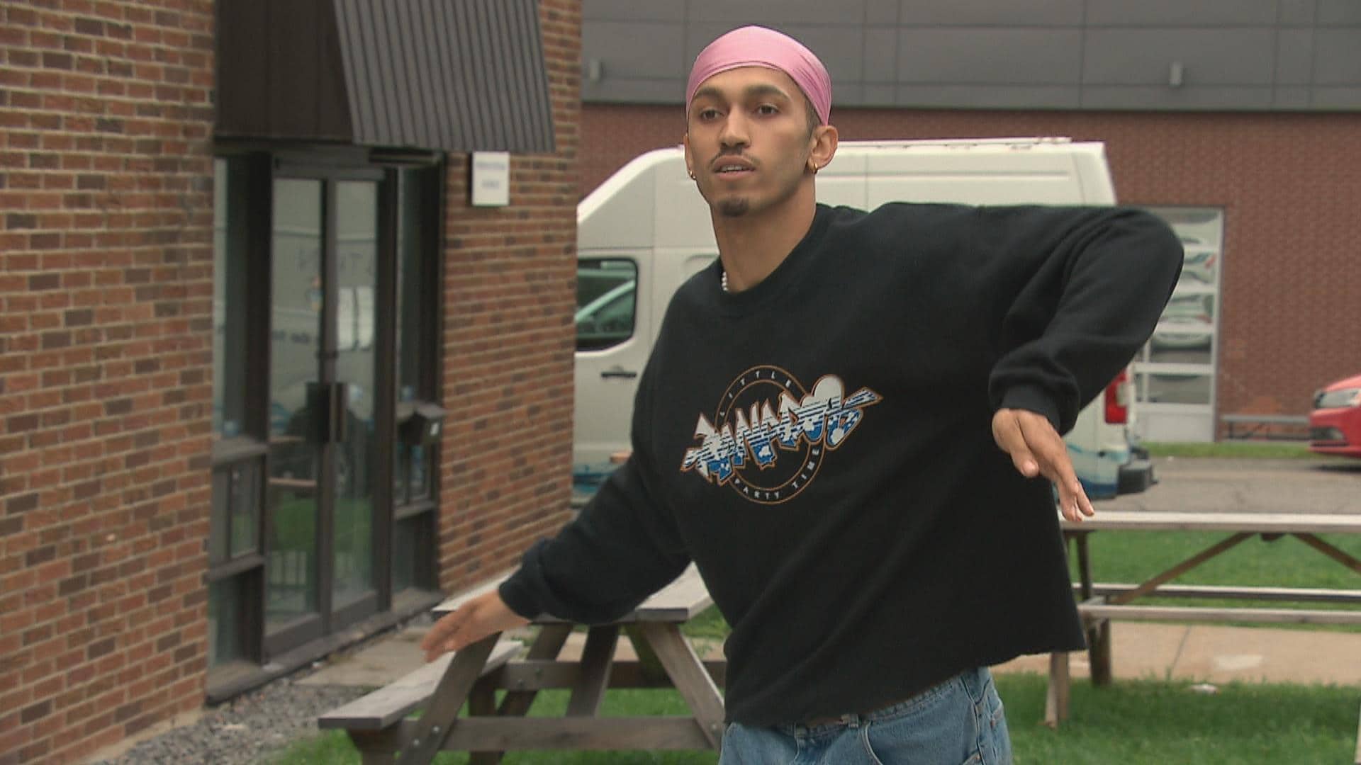 Rahmane, le danseur qui se rêve médaillé olympique | Info | ICI Radio ...