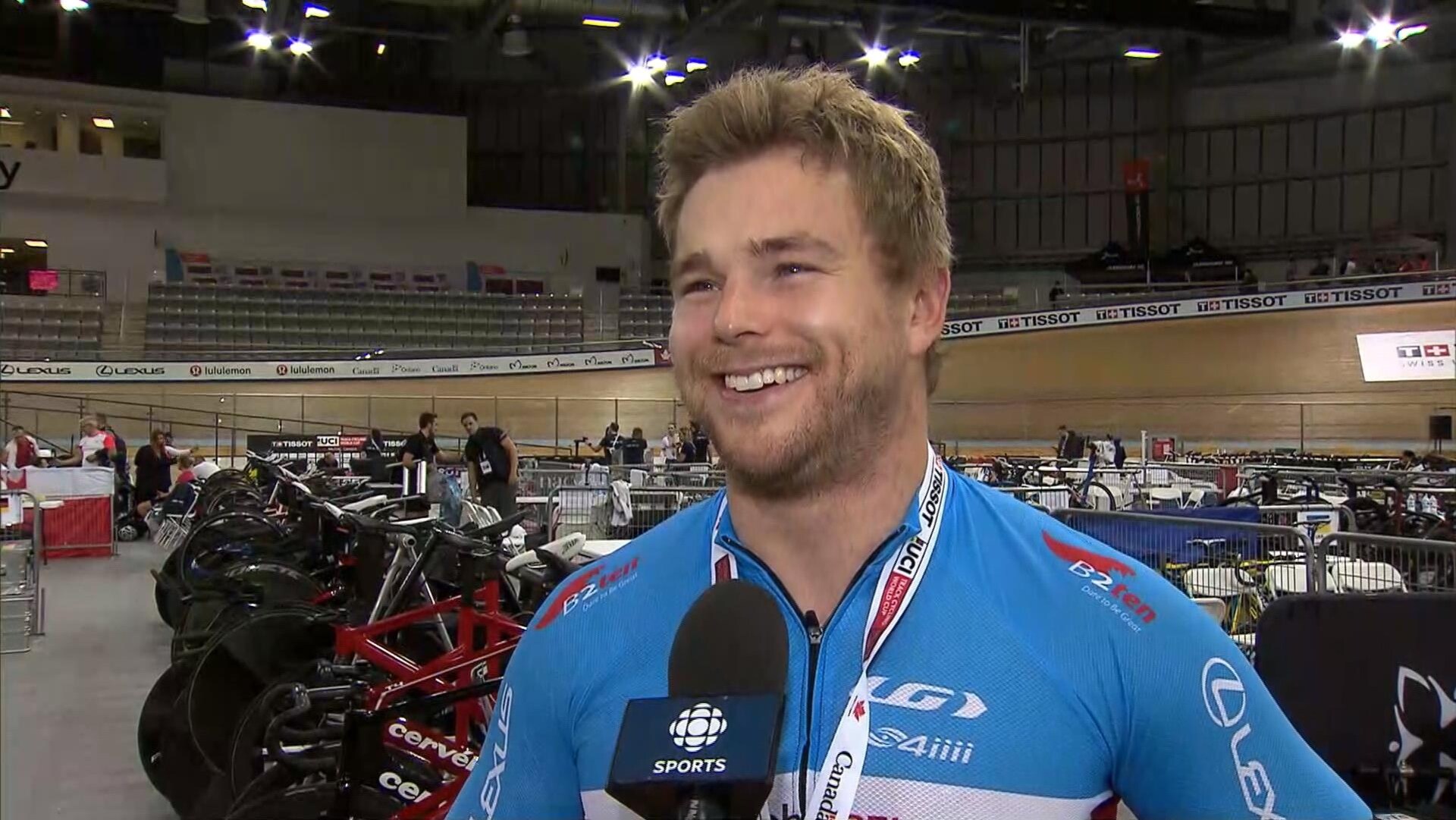 Entrevue avec Hugo Barrette, médaillé d'argent au keirin à Milton | ICI ...