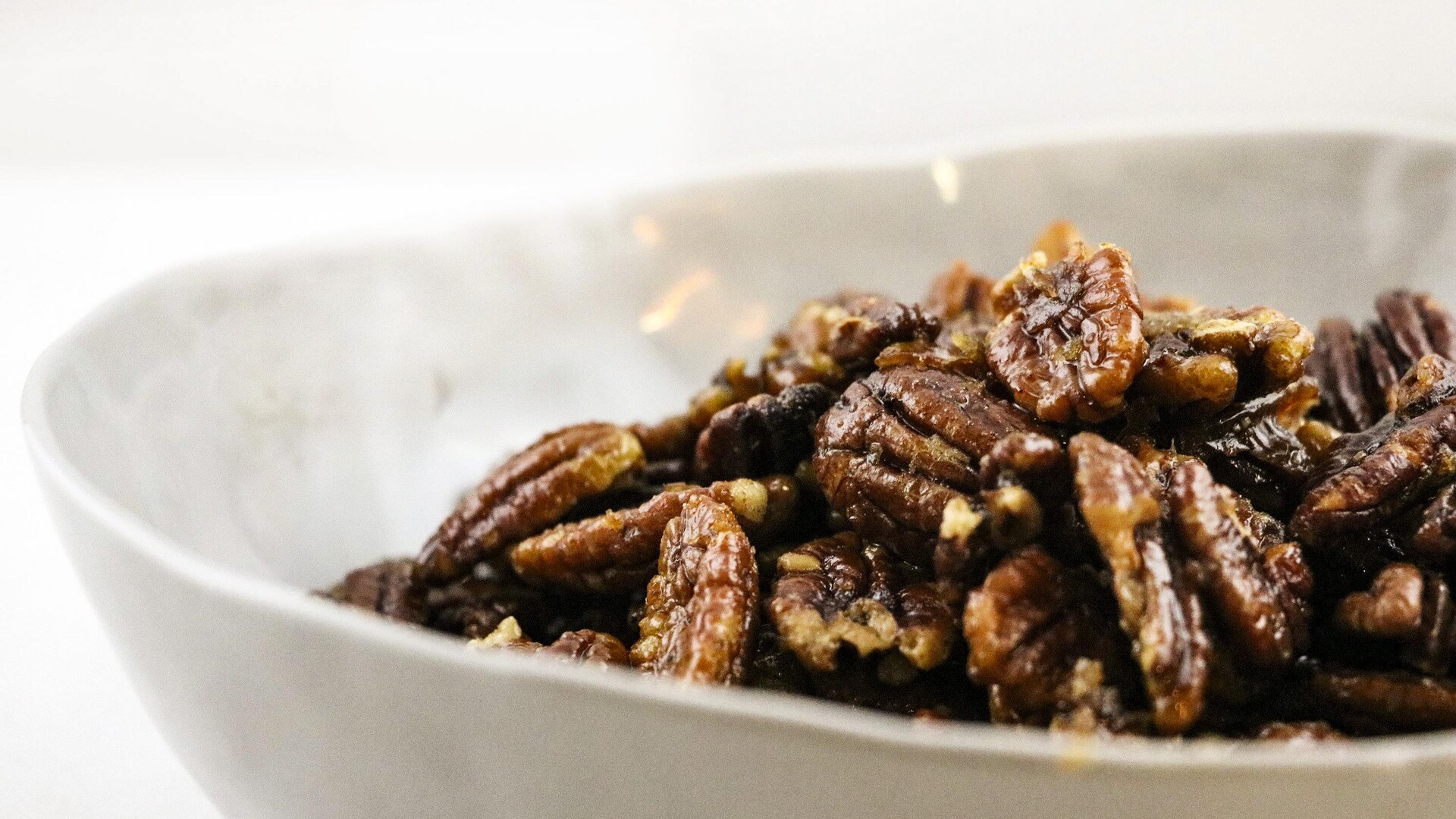 Pacanes au beurre et au sirop d’érable | Mordu