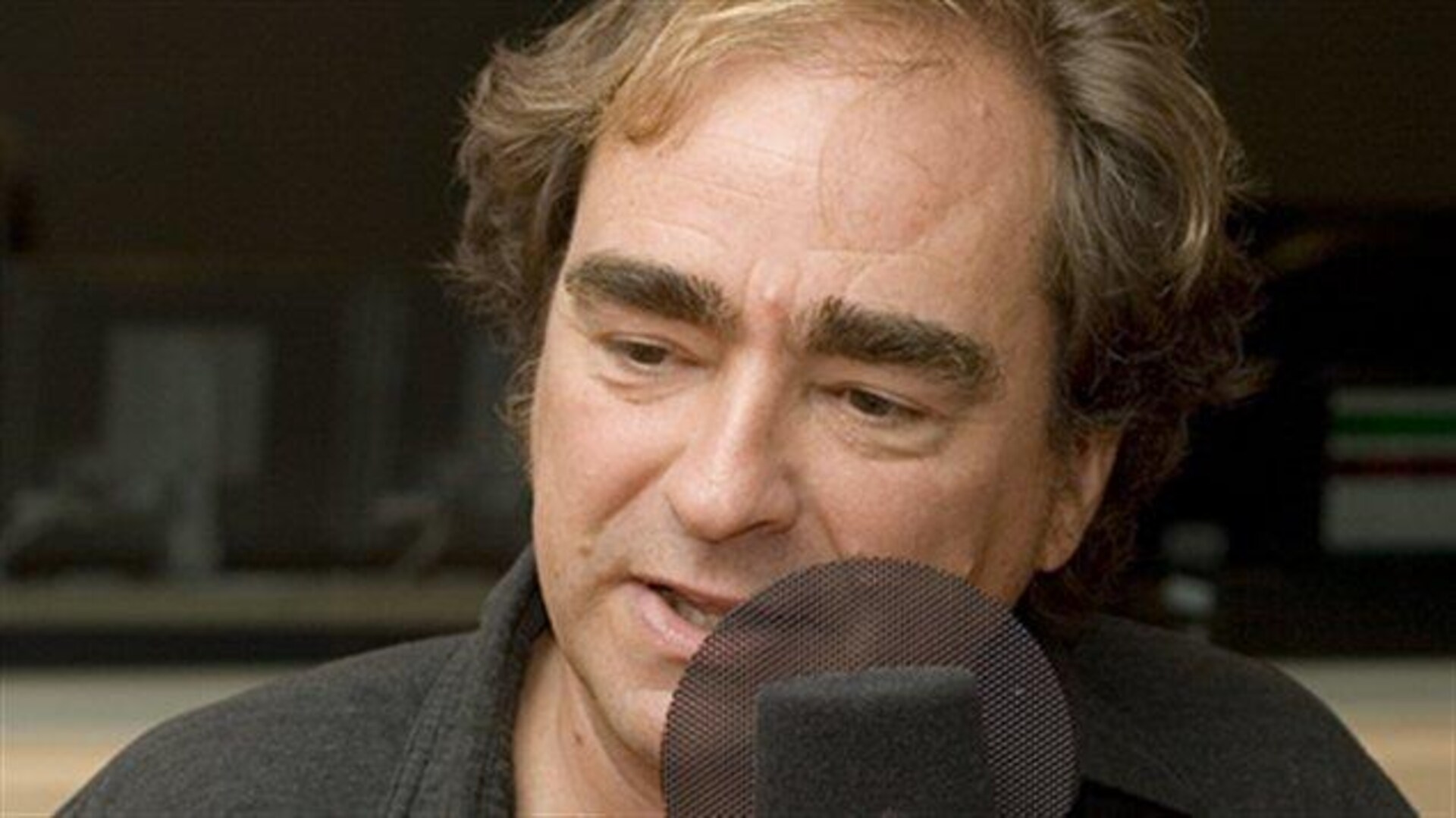 Michel Rabagliati signe le calendrier des scouts | Info | ICI Radio ...