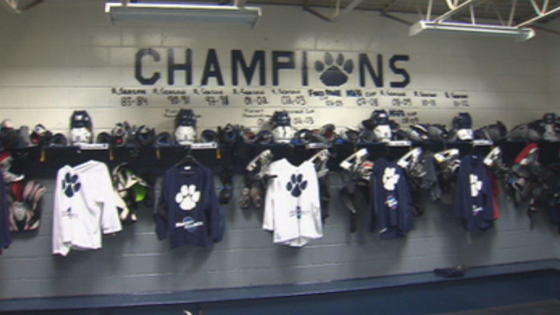 Les Cougars du Collège Champlain en quête de leur première victoire ...