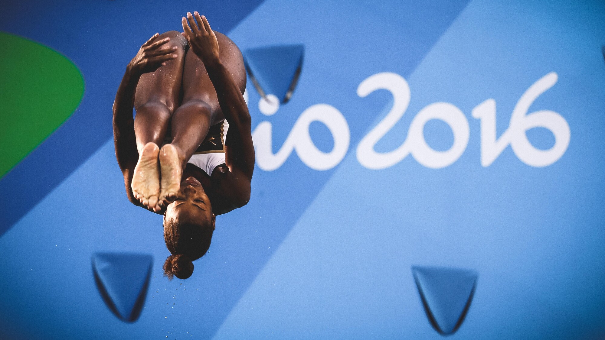 Jennifer Abel - Sous le choc | Sports | Radio-Canada.ca