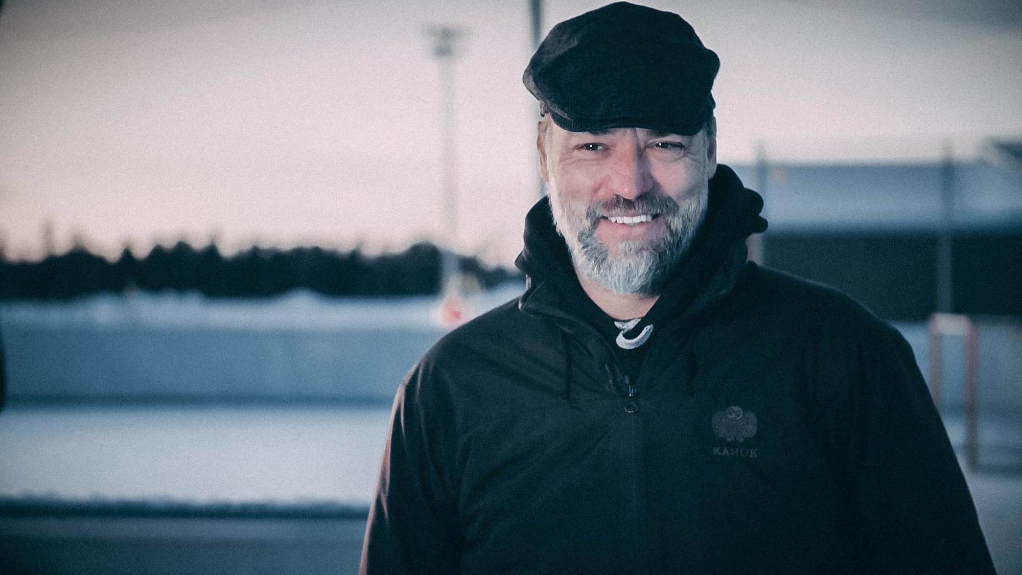 Joé Juneau - Le hockey pour aider les jeunes | Sports | Radio-Canada.ca