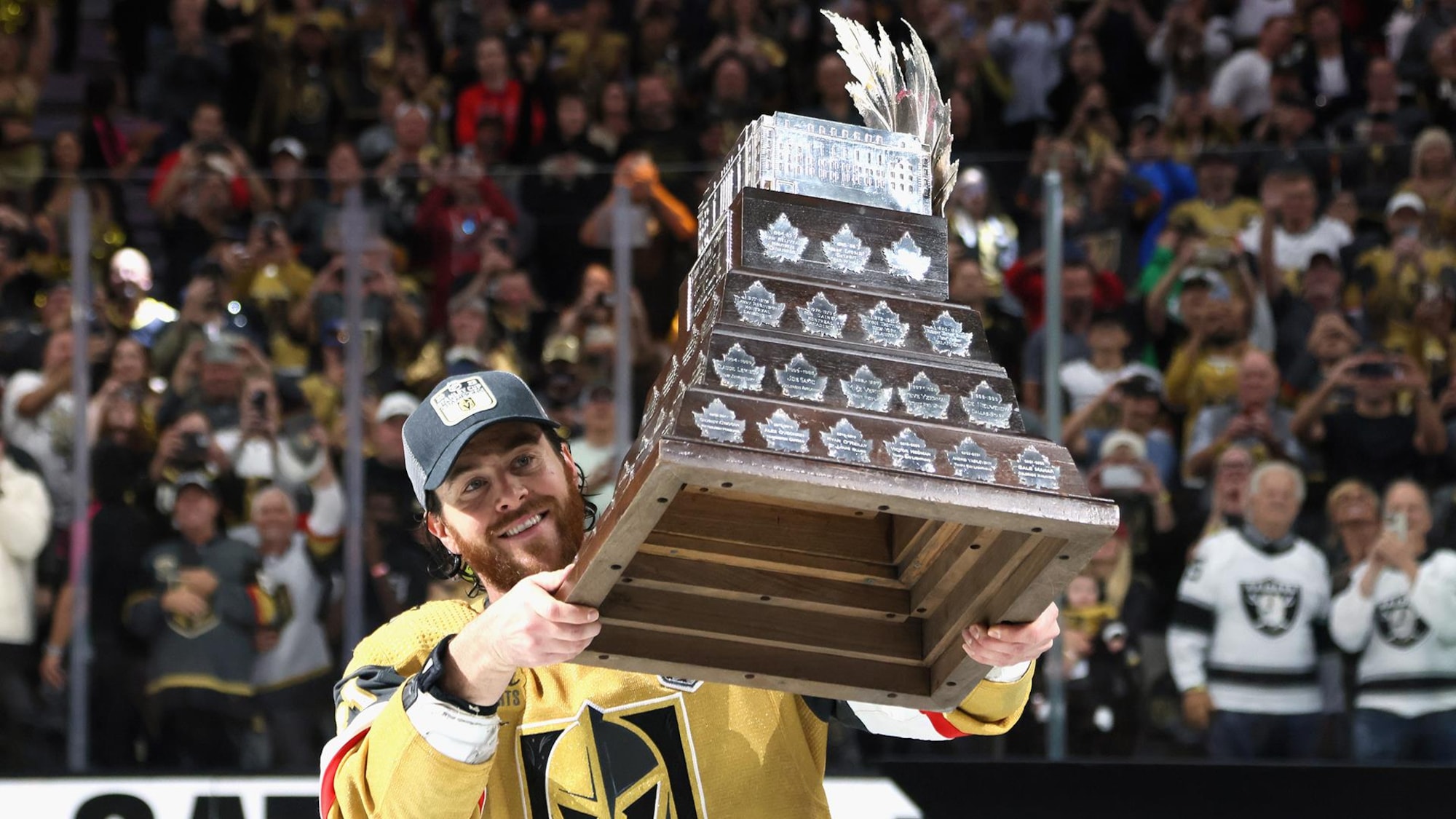 Jonathan Marchessault – Ma Coupe Stanley en famille | Sports | Radio ...