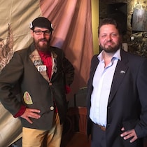 Le Parti rhinocéros, une formation absurde pour dérider le politique ...