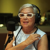 Hiver, poésie et envolée contre l'âgisme, avec Louise Bombardier ...