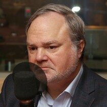 La mission d’André Pratte au PLQ, et ses regrets professionnels | OHdio ...