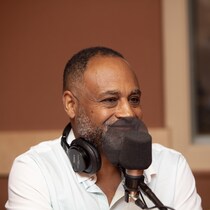 Rodney Saint-Éloi : créer des ponts littéraires entre le Québec et ...