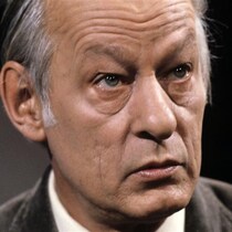 Le jour où Emmanuel Bilodeau a interviewé René Lévesque | OHdio | Radio ...