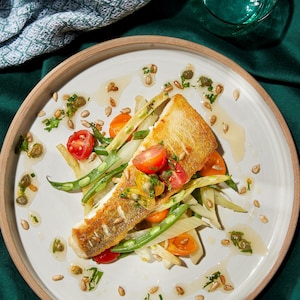 Filets de doré et salade de haricots | Mordu