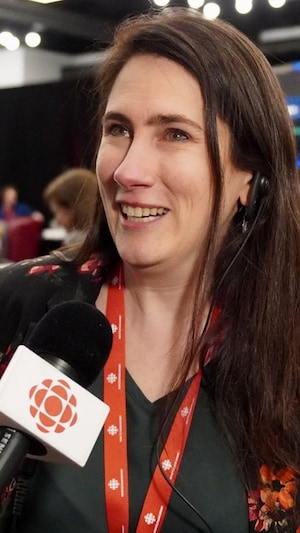 Évitez d'hériter des dettes cachées du vendeur | En bref | Radio-Canada