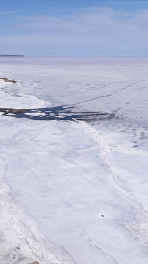 Le Lac Saint-Jean calé fait-il remonter le mercure? | En bref | Radio ...