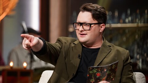 Bonsoir bonsoir! | ICI Télé | Radio-Canada.ca