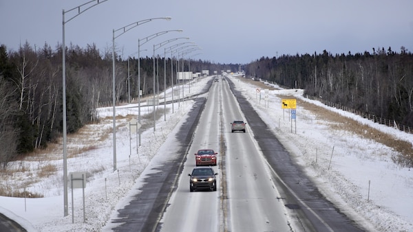 L'autoroute 20 au Bas-Saint-Laurent, un chantier sinueux | Dossier ...