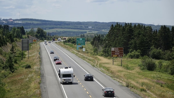 L'autoroute 20 au Bas-Saint-Laurent, un chantier sinueux | Dossier ...
