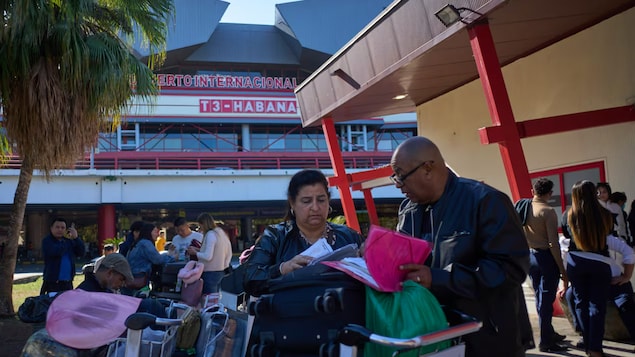 Air Canada halts Cuba flights as Havana airport warns it will run out ...