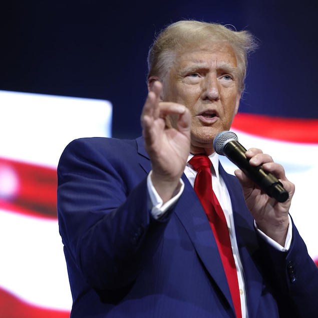 « Hitler a fait de bonnes choses » : Trump qualifié de fasciste | Brève ...