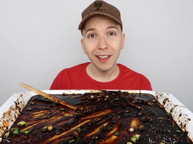 Il perd du poids en secret : ce youtubeur nous a tous bien eus | Brève ...