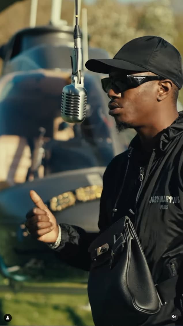 Le rappeur Werenoi s’éteint subitement à 31 ans | En bref | Radio-Canada