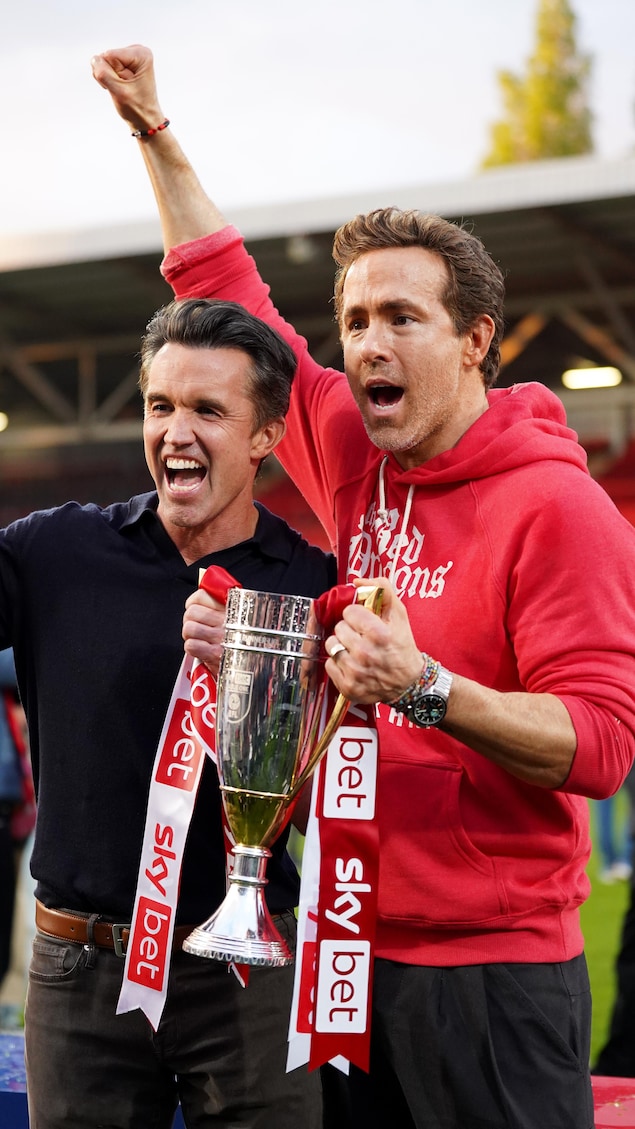 L’équipe de soccer de Ryan Reynolds épate au Royaume-Uni | En bref ...