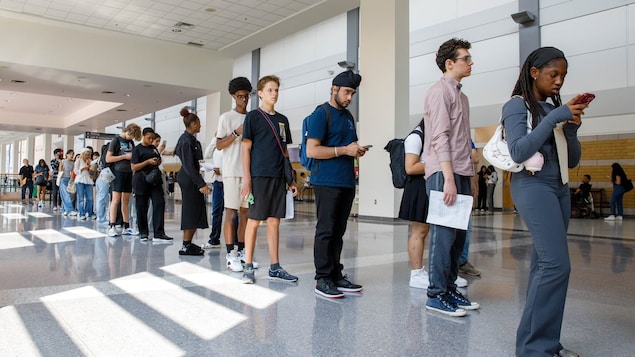 Canada’s economy dropped 18,000 jobs in April as unemployment rose to 6 ...