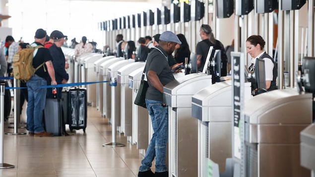 Canada’s population fell in third quarter, driven by drop in non ...