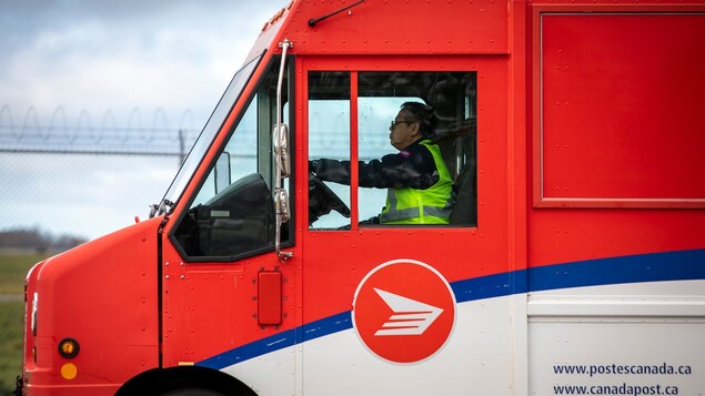 Gobyernong pederal pinahiram ng $1.01B ang Canada Post na nahirapan pa ...