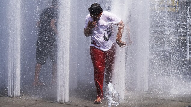 موجة حر شديد في شرق كندا وتحذيرات من مخاطر صحية على الفئات الهشة ...