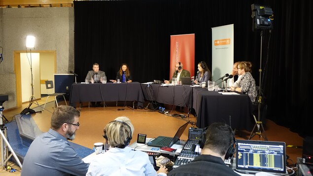 Un 3e débat électoral pour les candidats dans Rimouski | Radio-Canada