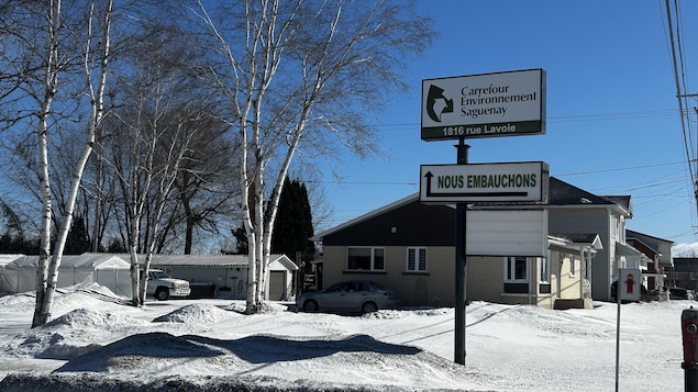 Le Carrefour environnement Saguenay ferme ses usines de recyclage | Radio-Canada