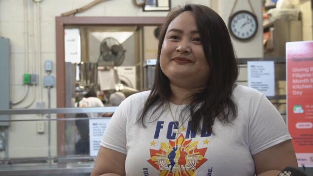 Ngayong Filipino Heritage Month, mga Pinoy nagboluntaryo sa community ...