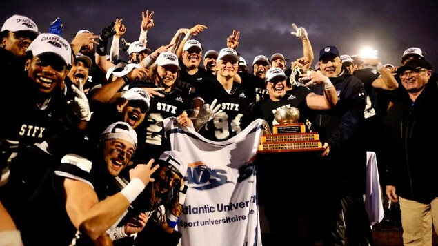 Coupe Vanier de football universitaire : St. FX espère briser une ...