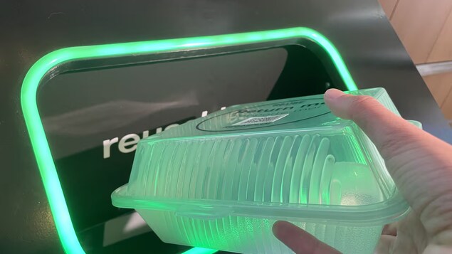 Libreng reusable containers inaalok na ngayon sa ilang tindahan sa ...