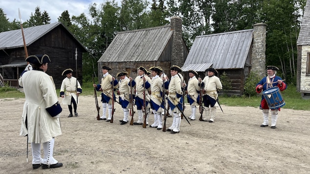 Une reconstitution historique au Site de la Nouvelle-France avant la ...