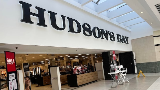 Hudson’s Bay hopes to save 6 stores, begin liquidation process Monday | Radio-Canada.ca