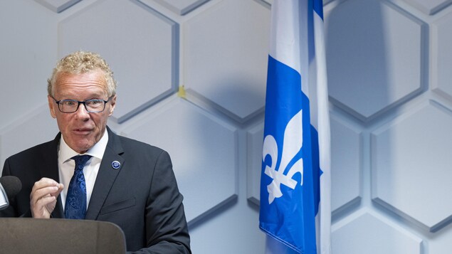 Cimetière Notre-Dame-des-Neiges : Jean Boulet a rencontré les parties ...