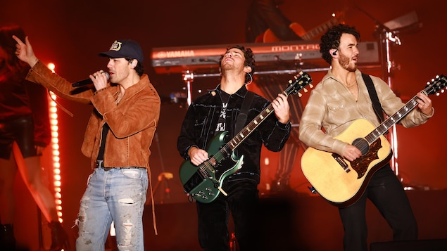 Les Jonas Brothers ajoutent Montréal et Vancouver à leur agenda | Radio ...