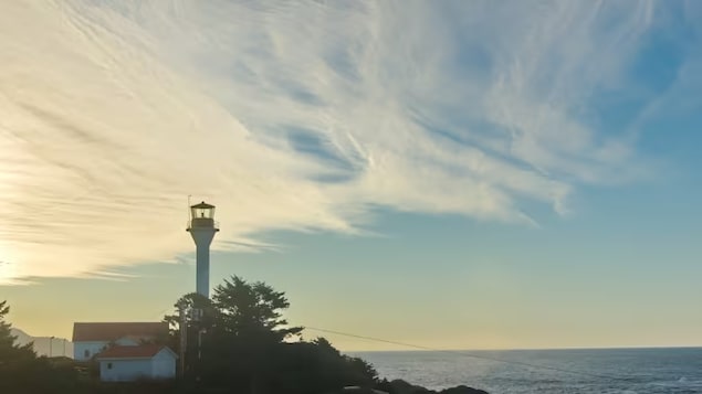 The Canadian Coast Guard is looking for lighthouse keepers. Here’s what the job entails | Radio ...