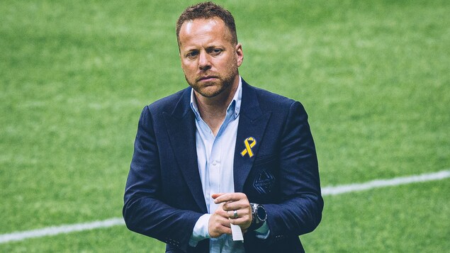 Les Whitecaps montrent la porte à Marc Dos Santos | Radio-Canada.ca