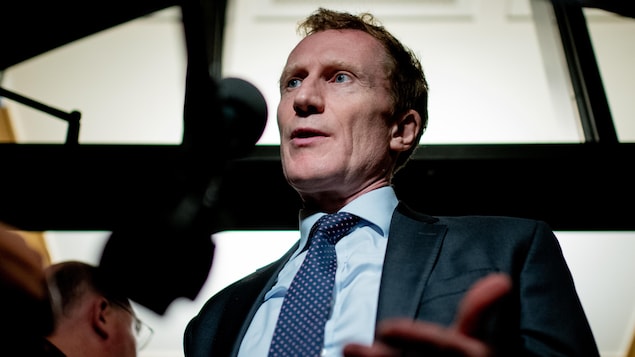 Immigration minister calls efforts to oust Trudeau ’garbage’ | Radio ...