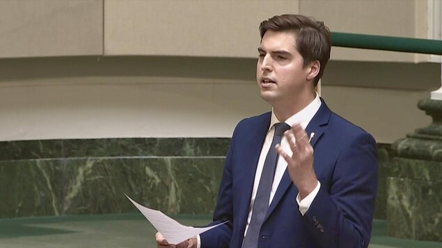 Le débat se prolonge autour du projet de loi 137 que le NPD qualifie de ...