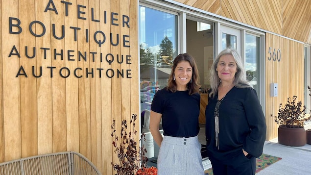Onquata : des pagaies pour devenir des messagères de la culture wendat ...