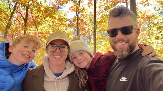 Family sues after Toronto mother, son contract food poisoning, die on ...