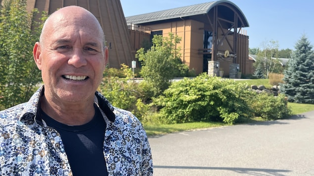 Pierre Picard est élu grand chef de Wendake | Radio-Canada