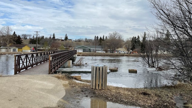 Risques d’inondation : Swift Current maintient l’état d’urgence | Radio ...